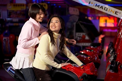 Girls & Arcade... enjoy